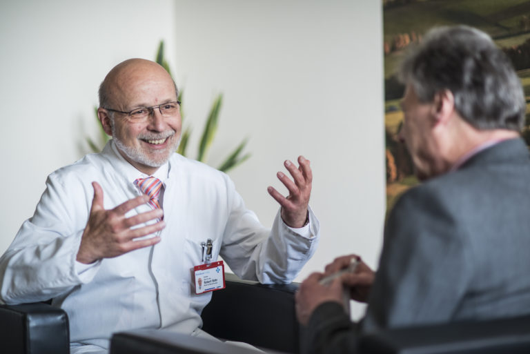 Prof. Behr im Gespräch über seine Reise nach Neuseeland - Klinikum Fulda